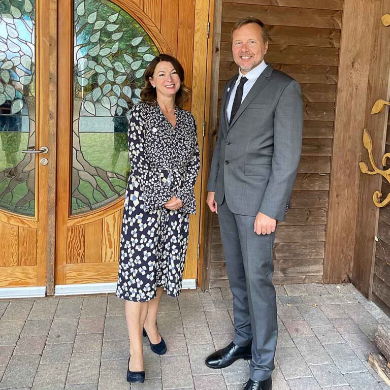 Join our team - White Rose Modern Funerals