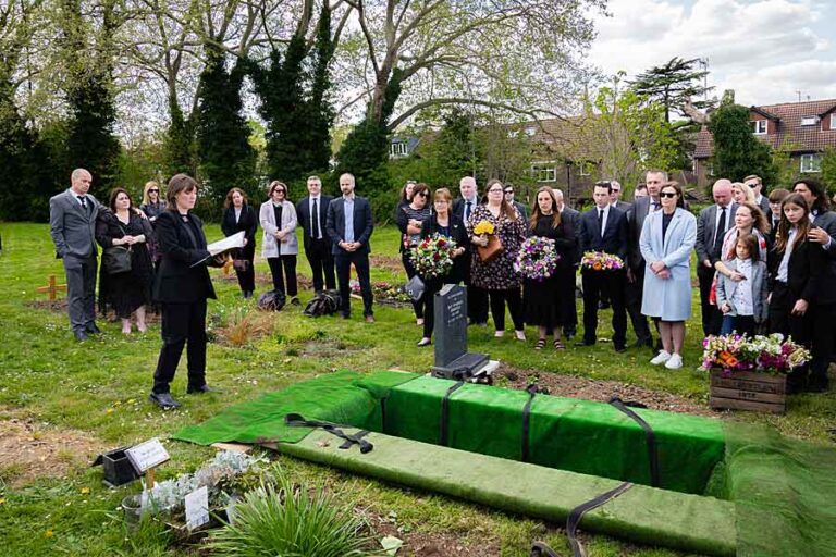 White Rose Modern Funerals - funeral director in London