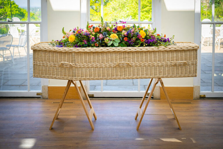 White Rose Modern Funerals - funeral director in London